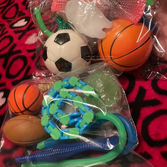 fidgets | Toys | 5 Lots Of Fidgets And Popits All Brand New No Tags But ...